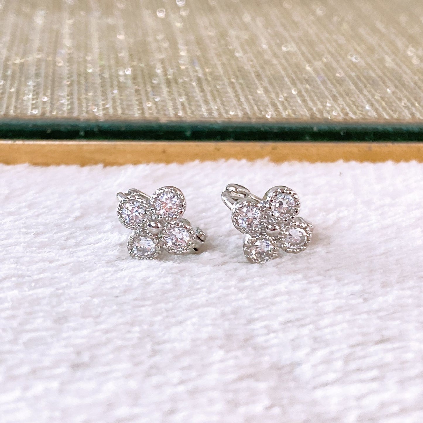 Arete de Chapa de Oro COA2374-2 – Enmoda Accesorios Mayoreo